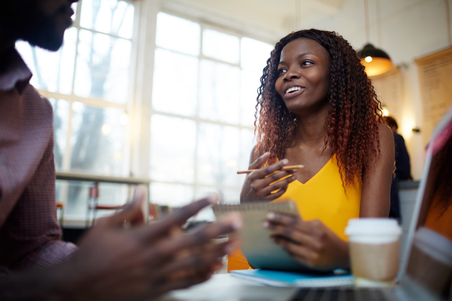 4 Best Matchmaking Services (2025) – Pricing, Pros, and Cons